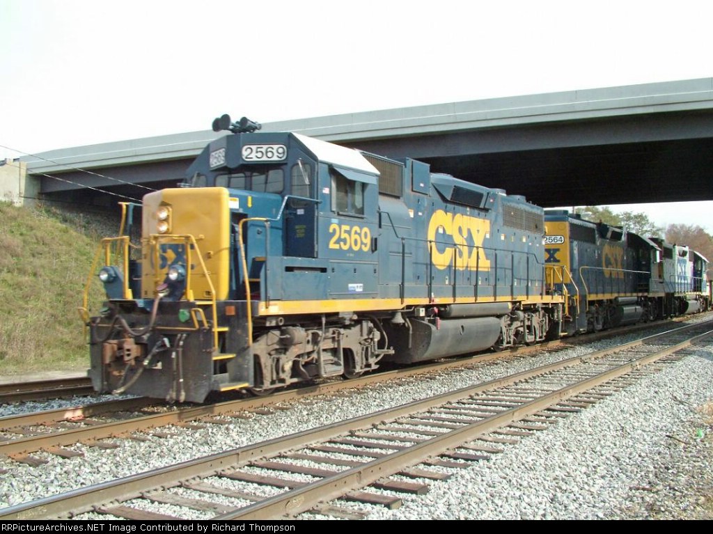 CSX 2569